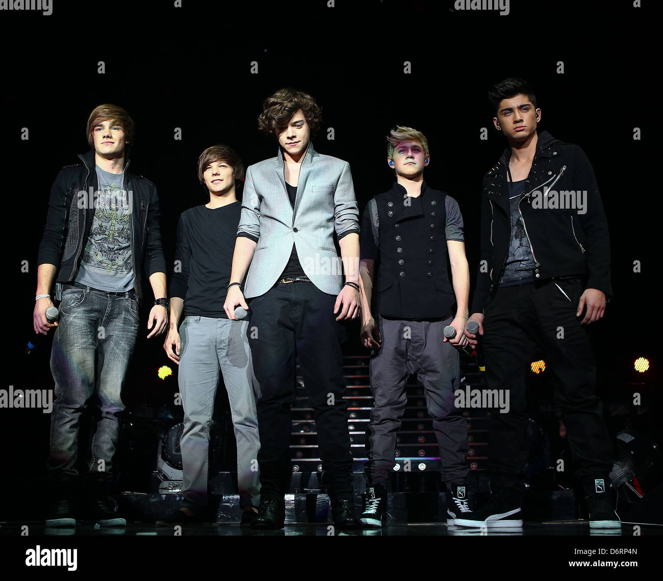 One Direction performances from the opening night of 'The X Factor ...