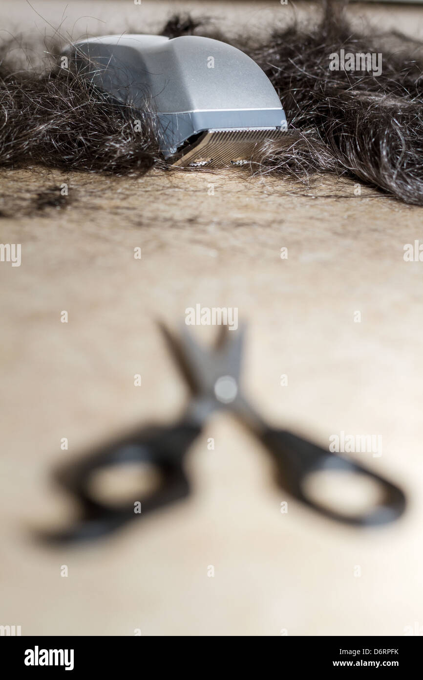 Pile cut hair electric razor hi-res stock photography and images - Alamy