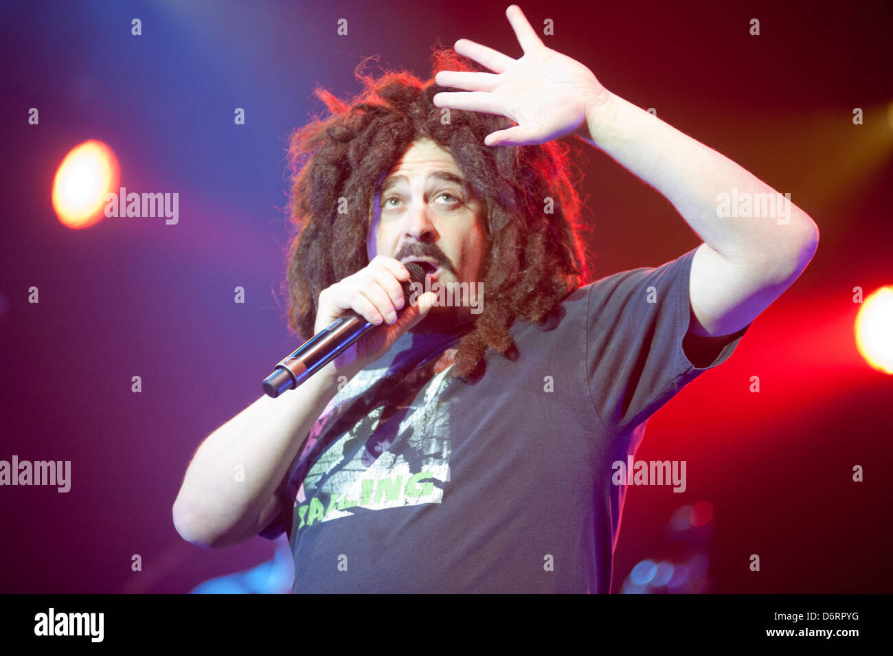 Counting crows musician hi-res stock photography and images - Alamy
