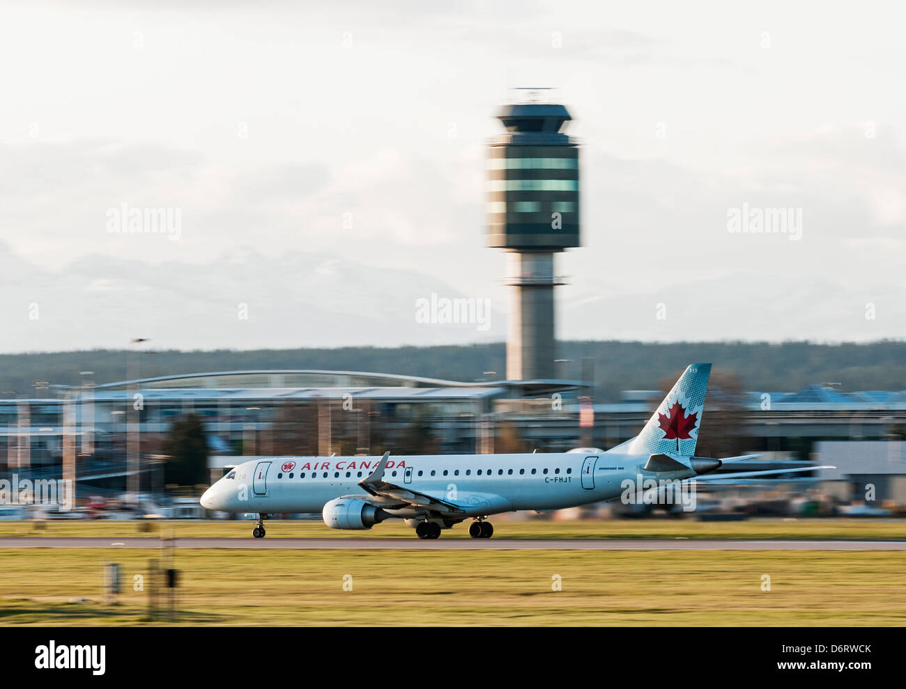 Air Canada airplane takes off from Vancouver International Airport ...