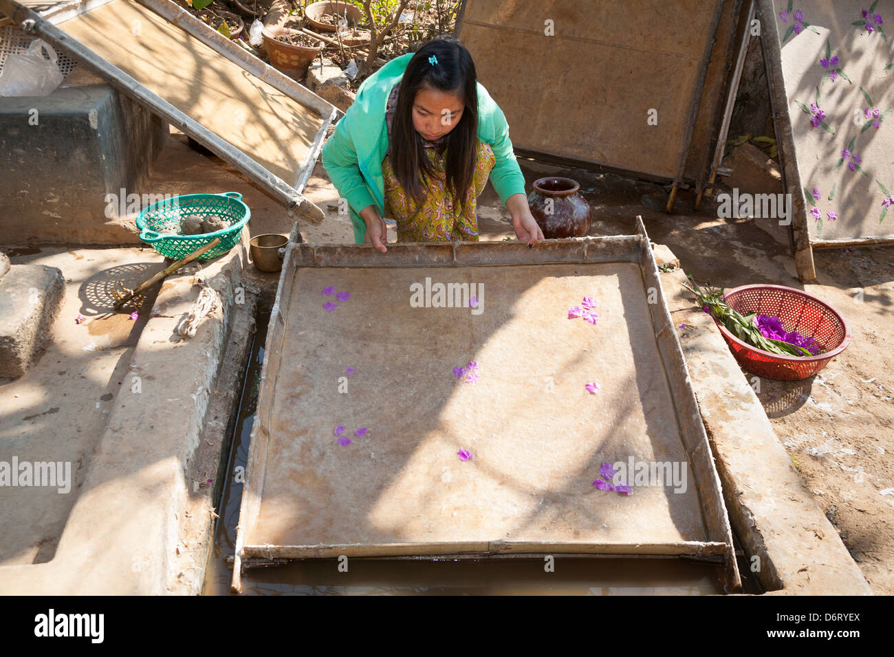 Traditional making paper hi-res stock photography and images - Alamy