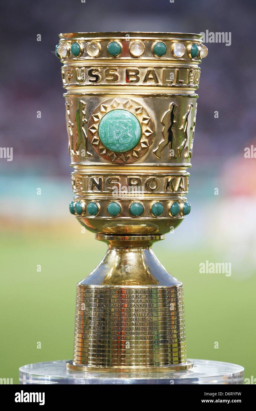 Dfb mercedes hi-res stock photography and images - Alamy