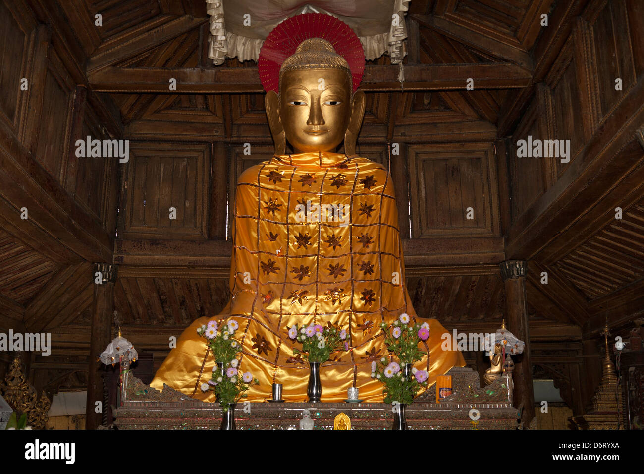 A Buddha statue, Shwe Yan Pyay Monastery, also known as Shwe Yaunghwe ...