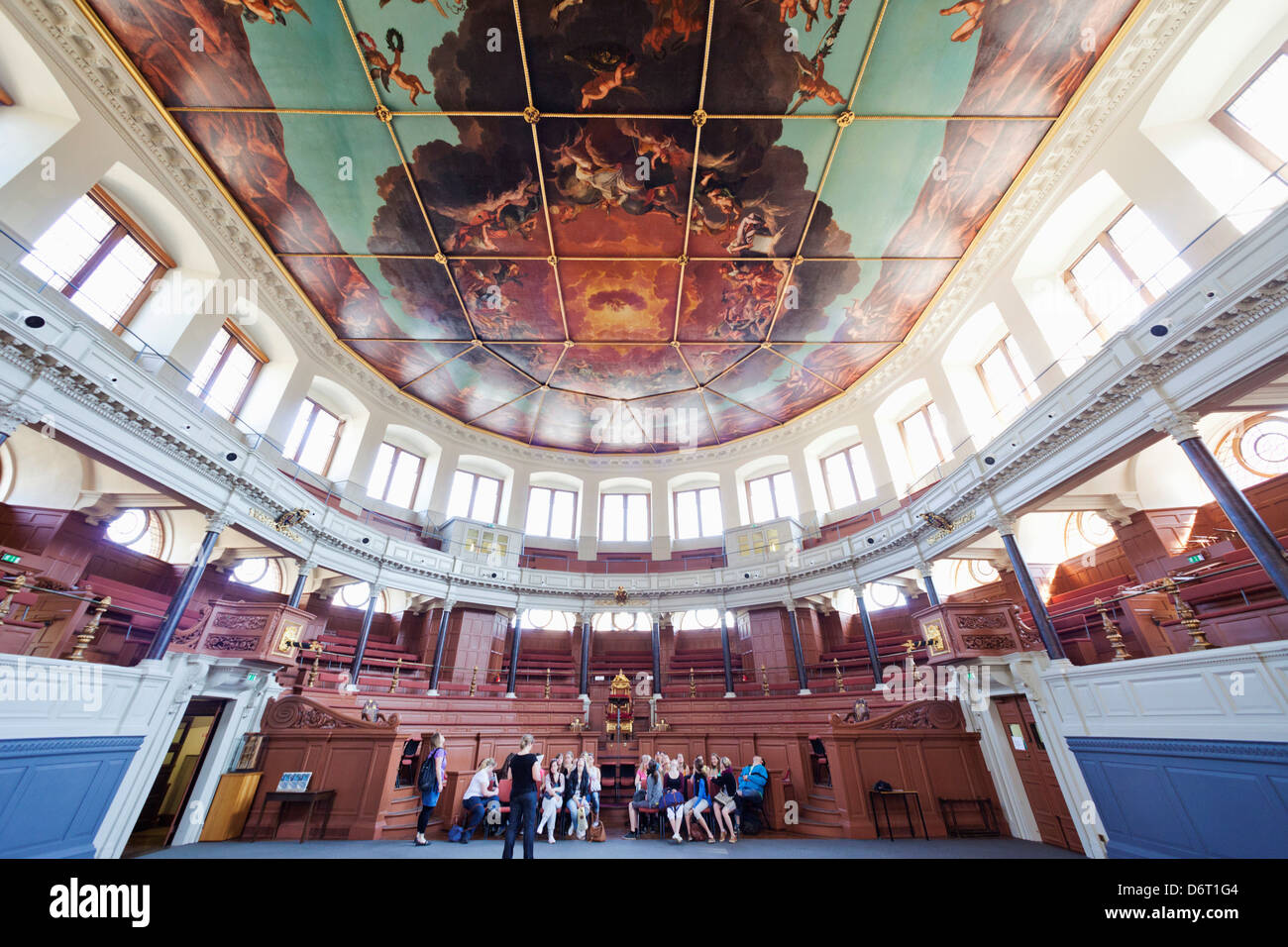 England, Oxfordshire, Oxford, Oxford University, Sheldonian Theatre ...