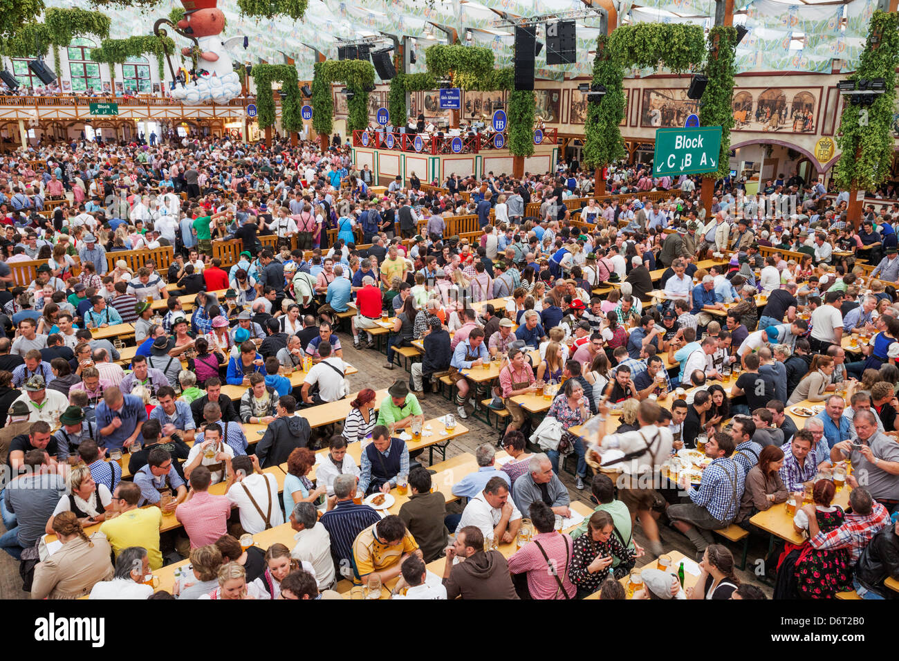 People drinking beer during Oktoberfest, Munich, Bavaria, Germany Stock ...