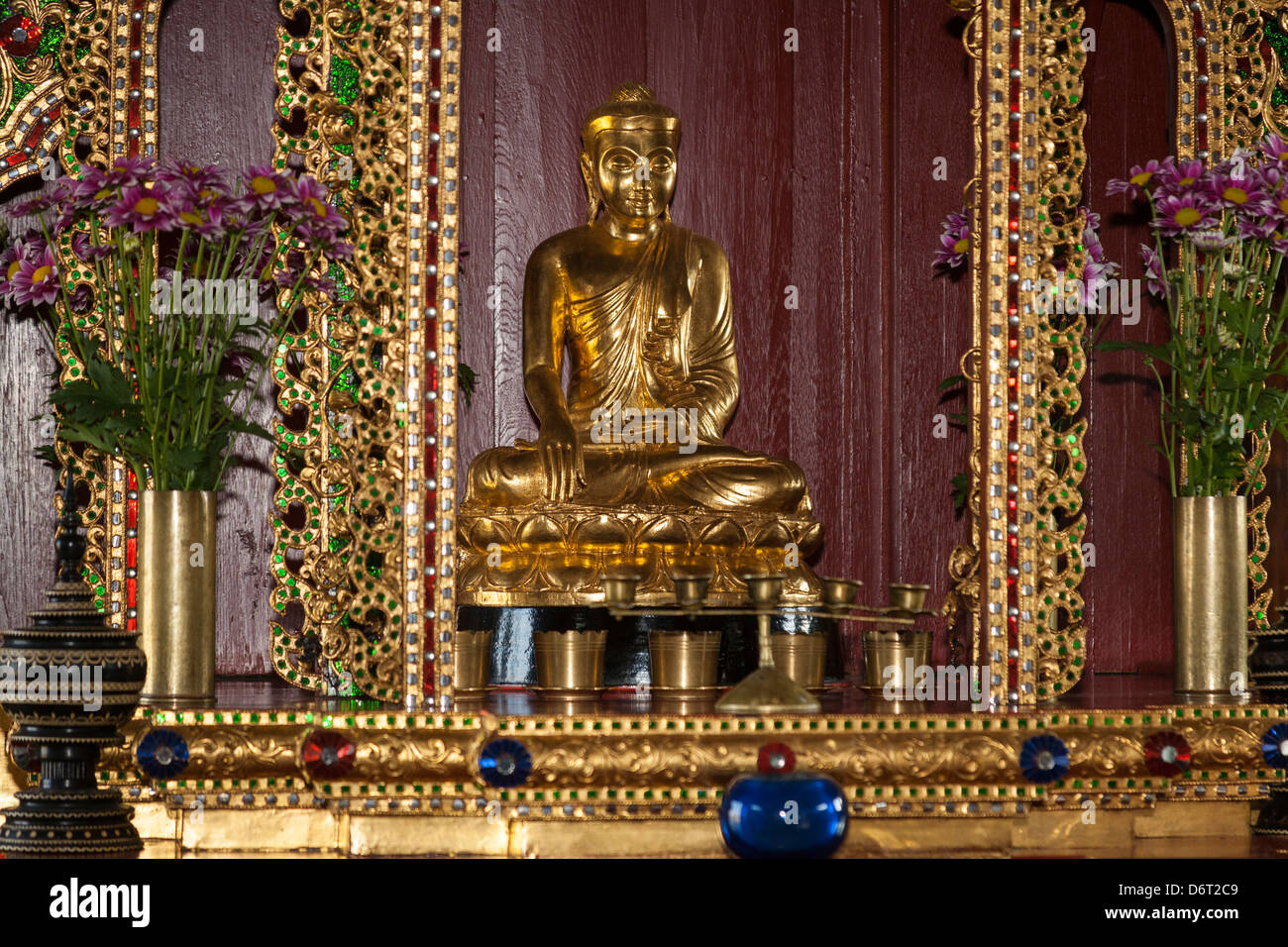Religious shrine inside the Inthar Heritage House, Inpawkhon Village ...