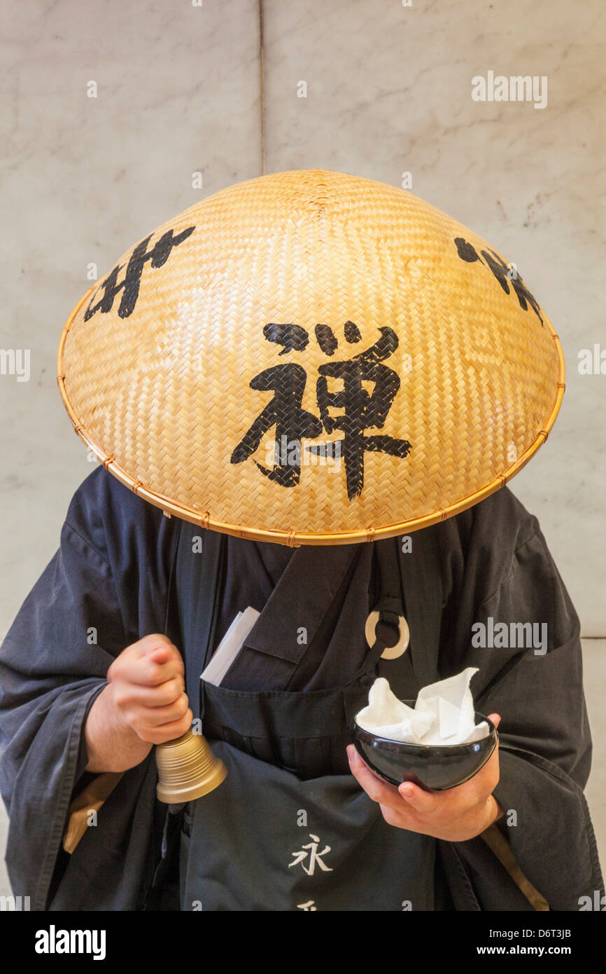 Japanese zen monk hi-res stock photography and images - Alamy