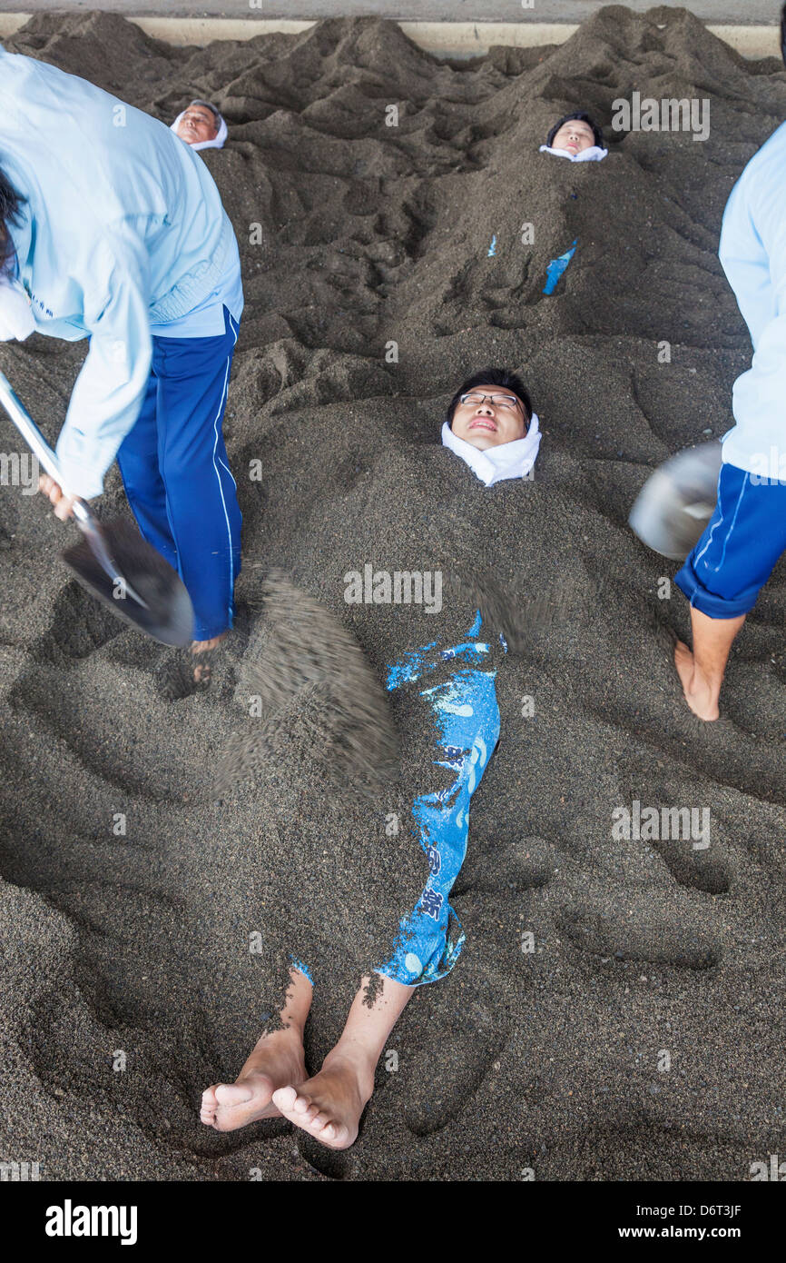 Japan thermal baths hi-res stock photography and images - Alamy