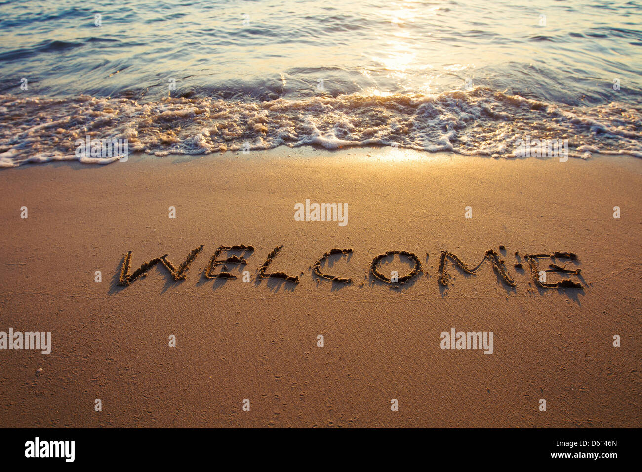 Hotel resort welcome sign hi-res stock photography and images - Alamy