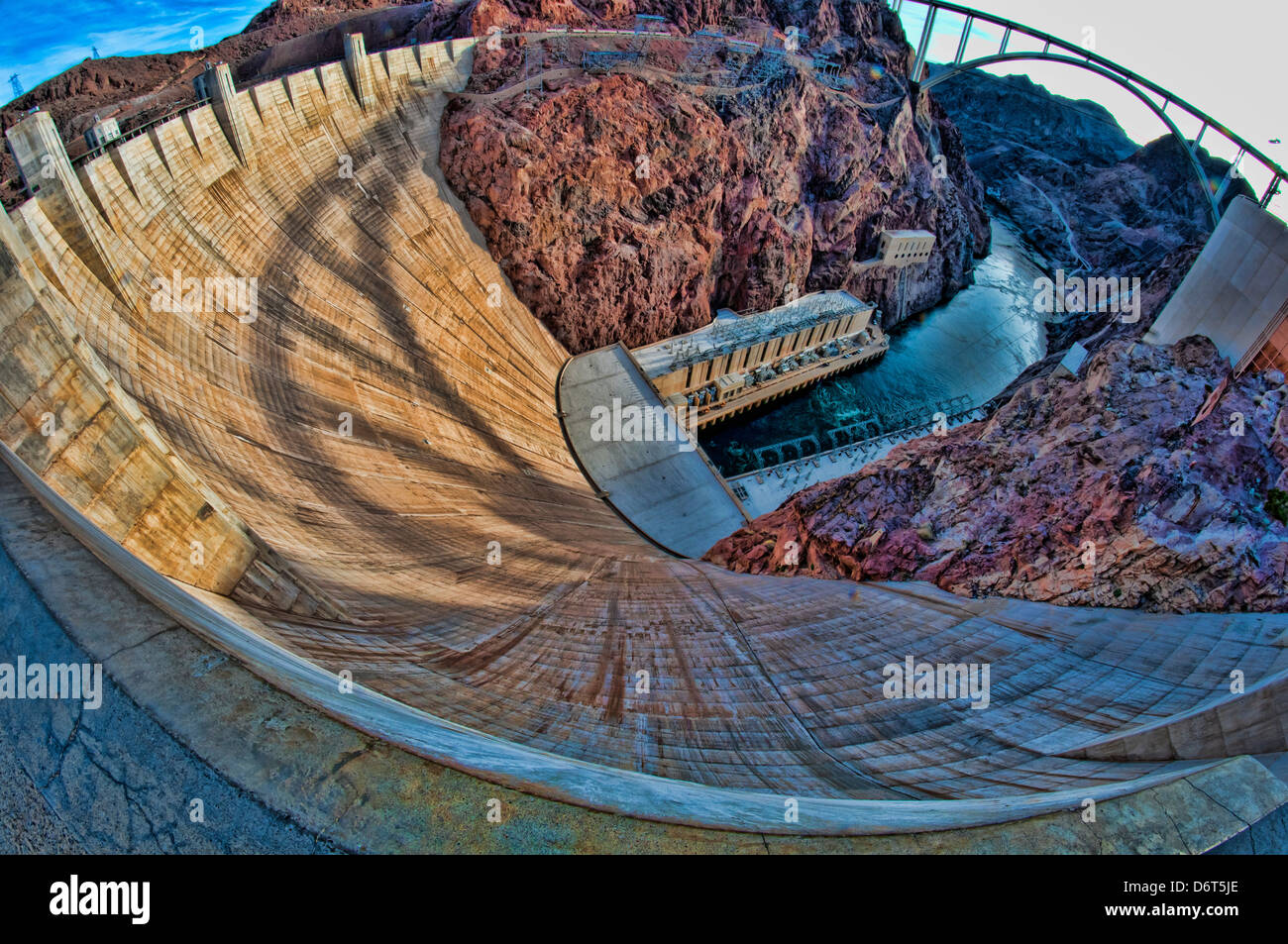 Exterior view hoover dam hi-res stock photography and images - Alamy