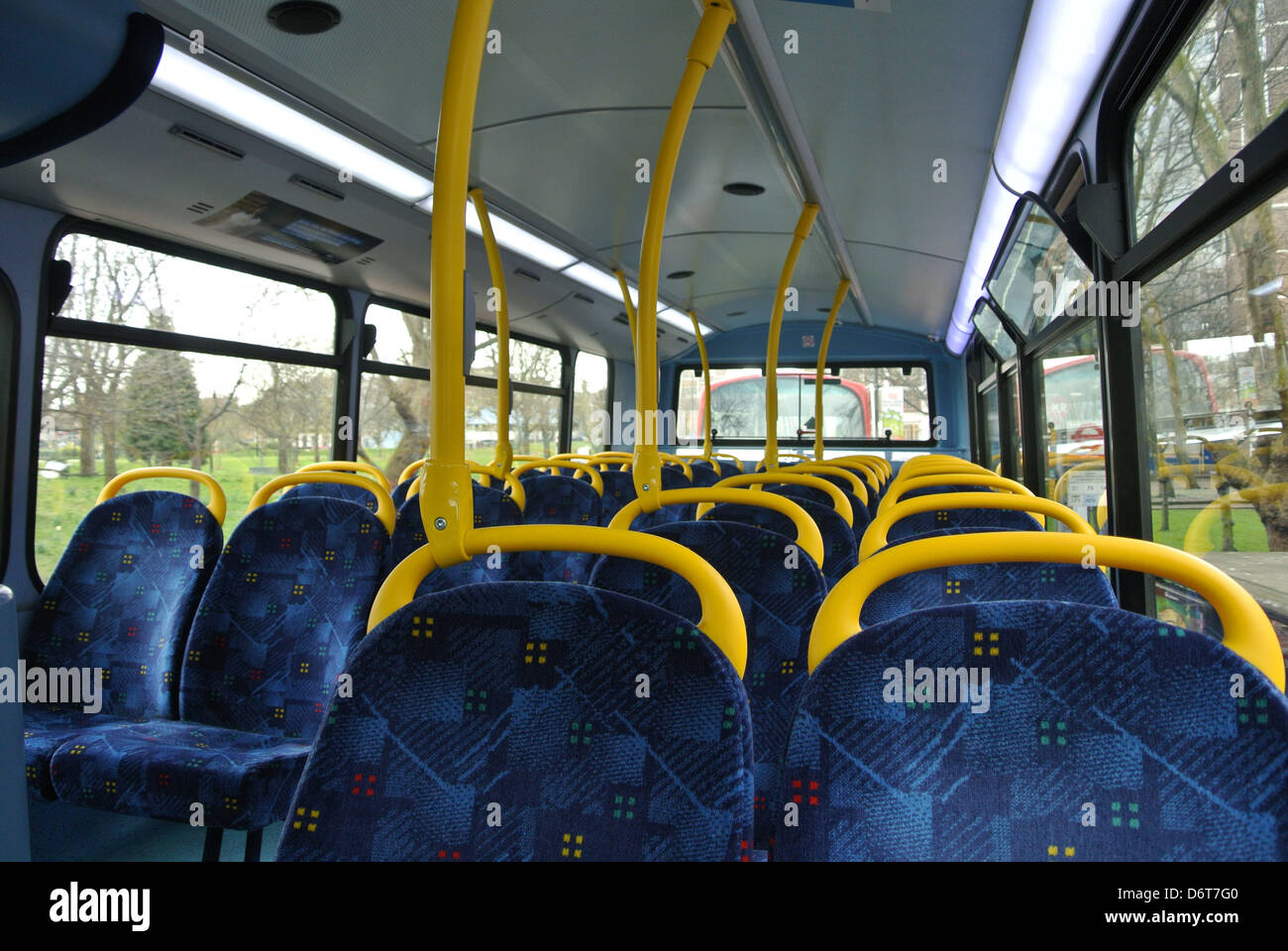 London bus, empty London bus, Bus seats, Top deck bus Stock Photo - Alamy