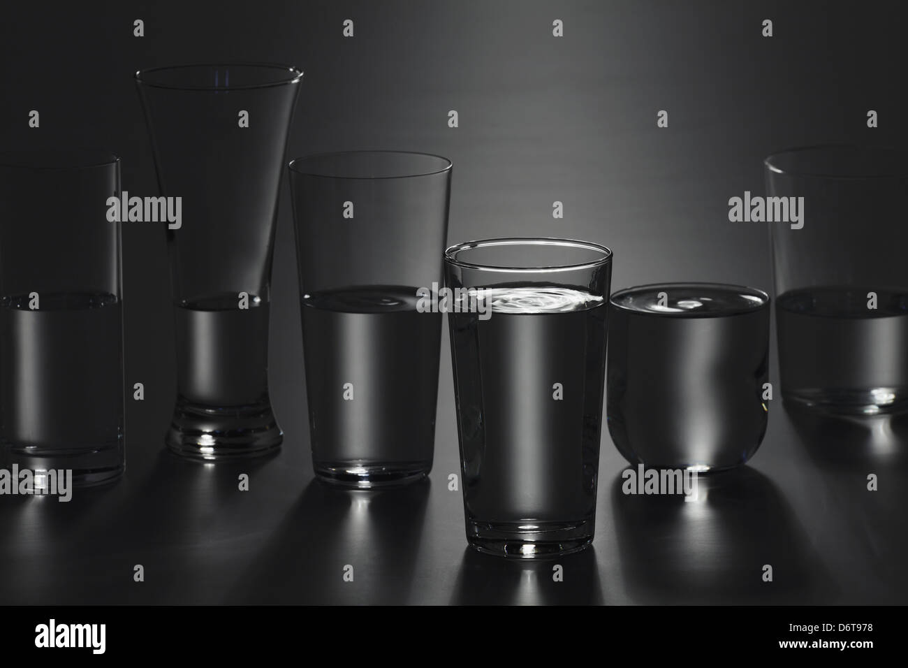 Common water level hi-res stock photography and images - Alamy