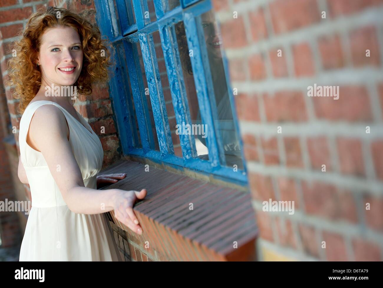 Actrice Janina Isabell Batoly (as Bella Jacob) from the series ...