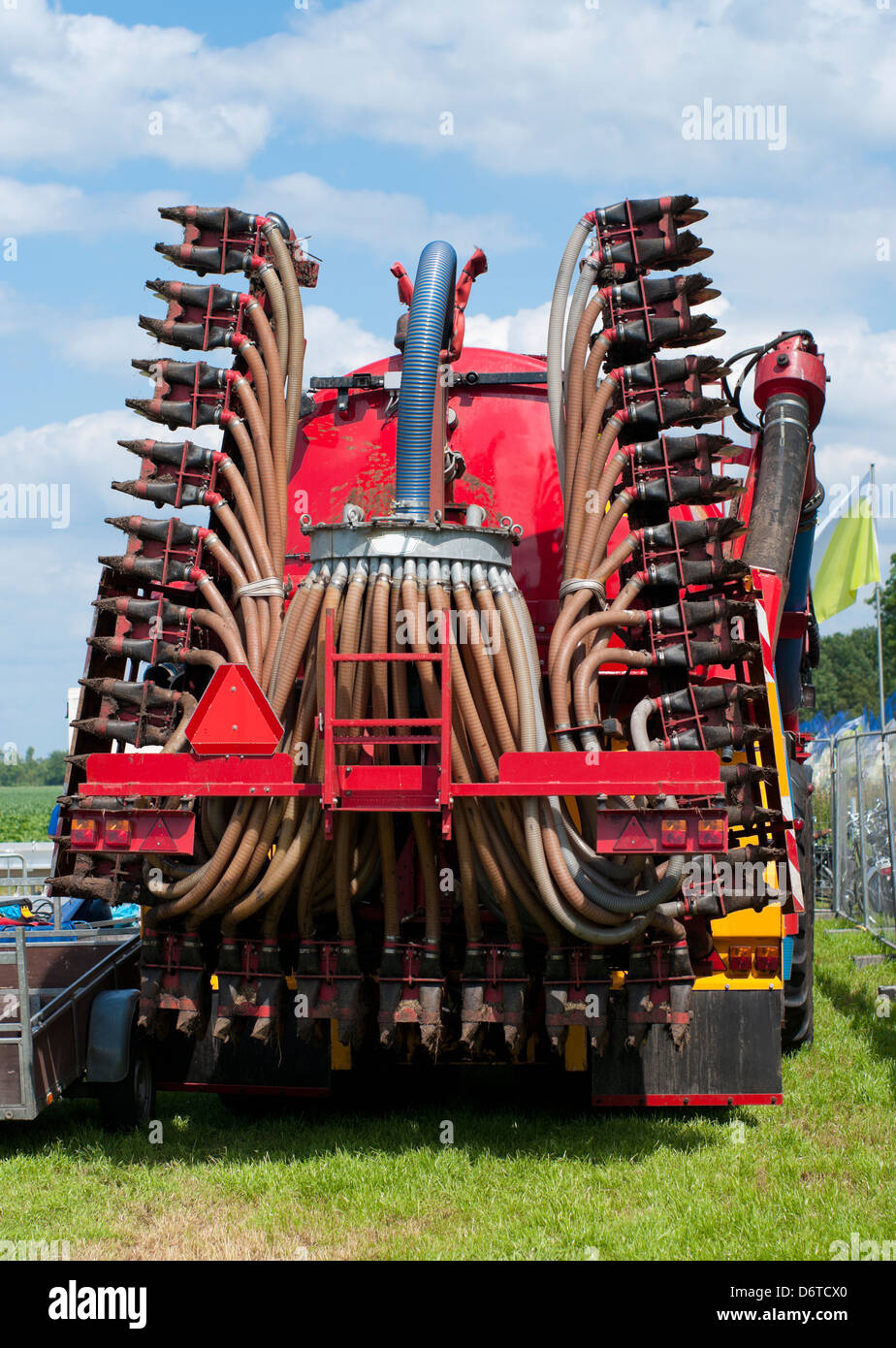 Fertilizing vehicle hi-res stock photography and images - Alamy