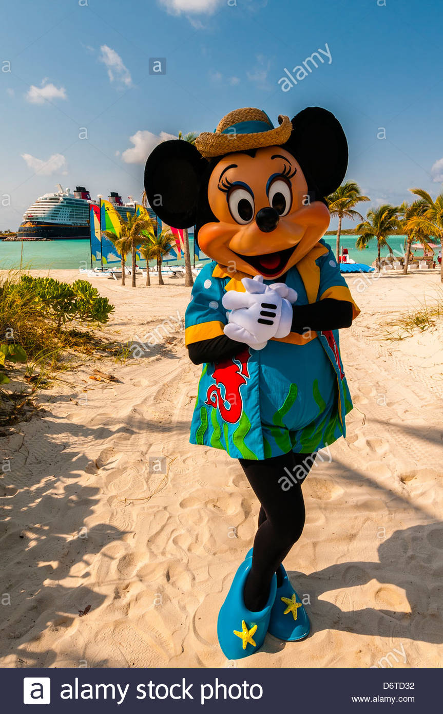 Disney Cruise Ship Characters Stock Photos & Disney Cruise Ship ...