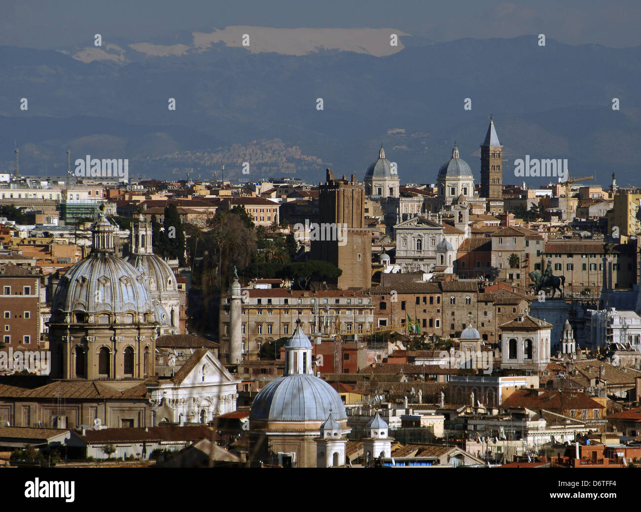 Monument giuseppe garibaldi rome italy hi-res stock photography and ...
