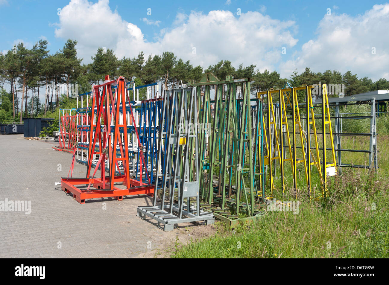 Plate racks hi-res stock photography and images - Alamy