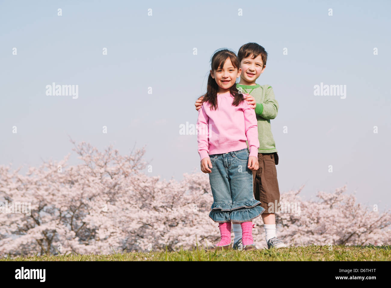 Children smile for the camera hi-res stock photography and images - Alamy