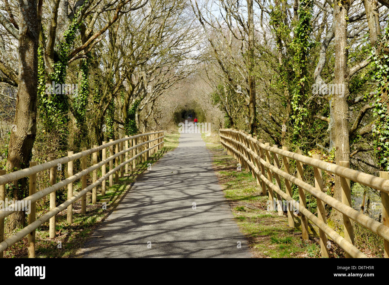 Isle of wight footpath hi-res stock photography and images - Alamy