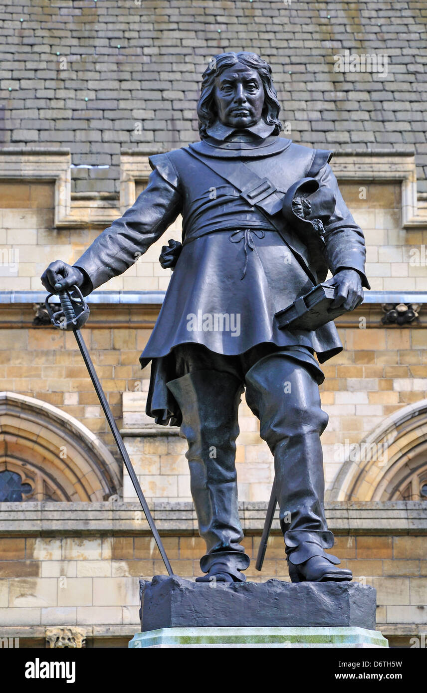 London, England, UK. Statue (William Hamo Thornycroft; 1899) of Oliver Cromwell (1599-1658) in ...