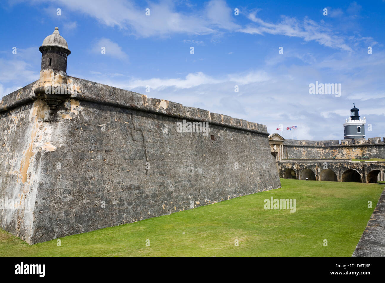 Castillo San Felipe del Morro with El Morro Lighthouse in the ...