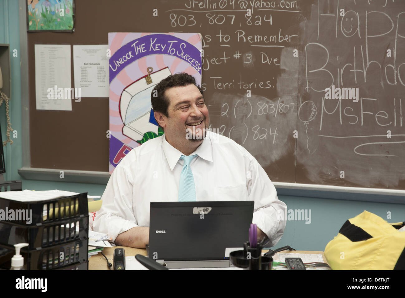 9th grade social studies teacher engages students with the Trojan War ...