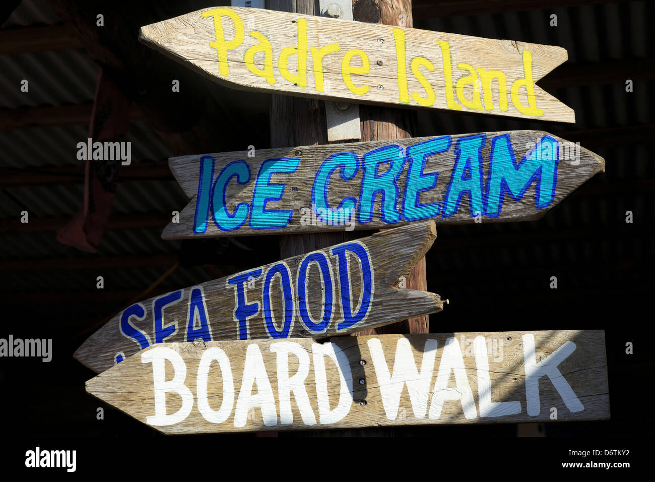 Close up of a street name signboard hi-res stock photography and images ...