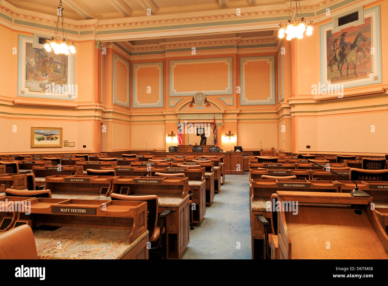 House of representatives desk hi-res stock photography and images - Alamy