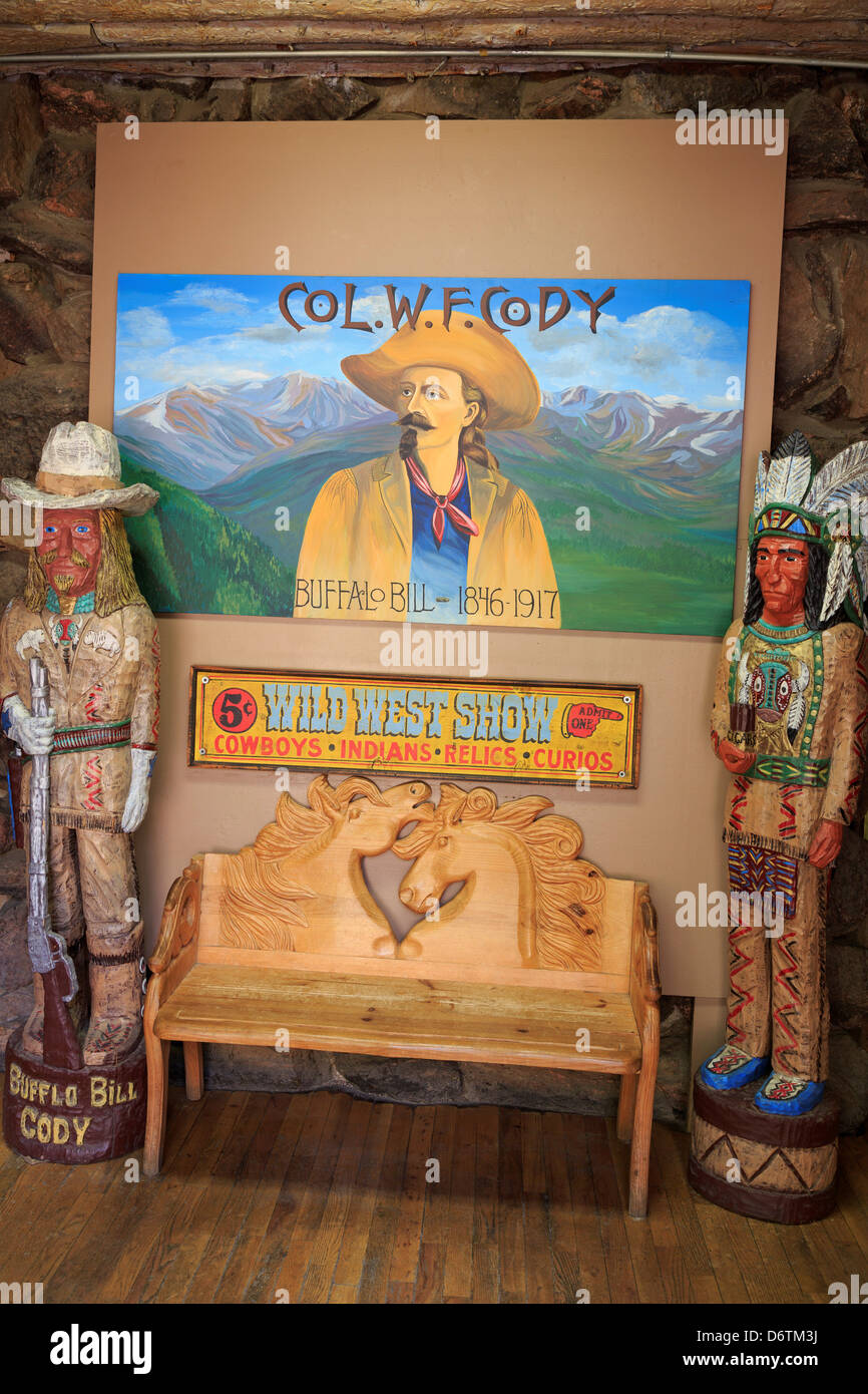 Golden history museum hi-res stock photography and images - Alamy