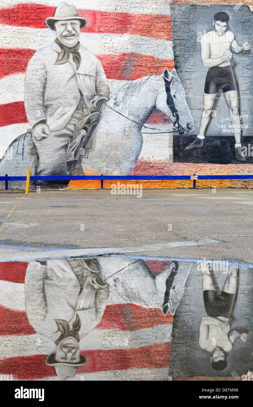 USA, Colorado, Denver, Mural on California Street Stock Photo - Alamy