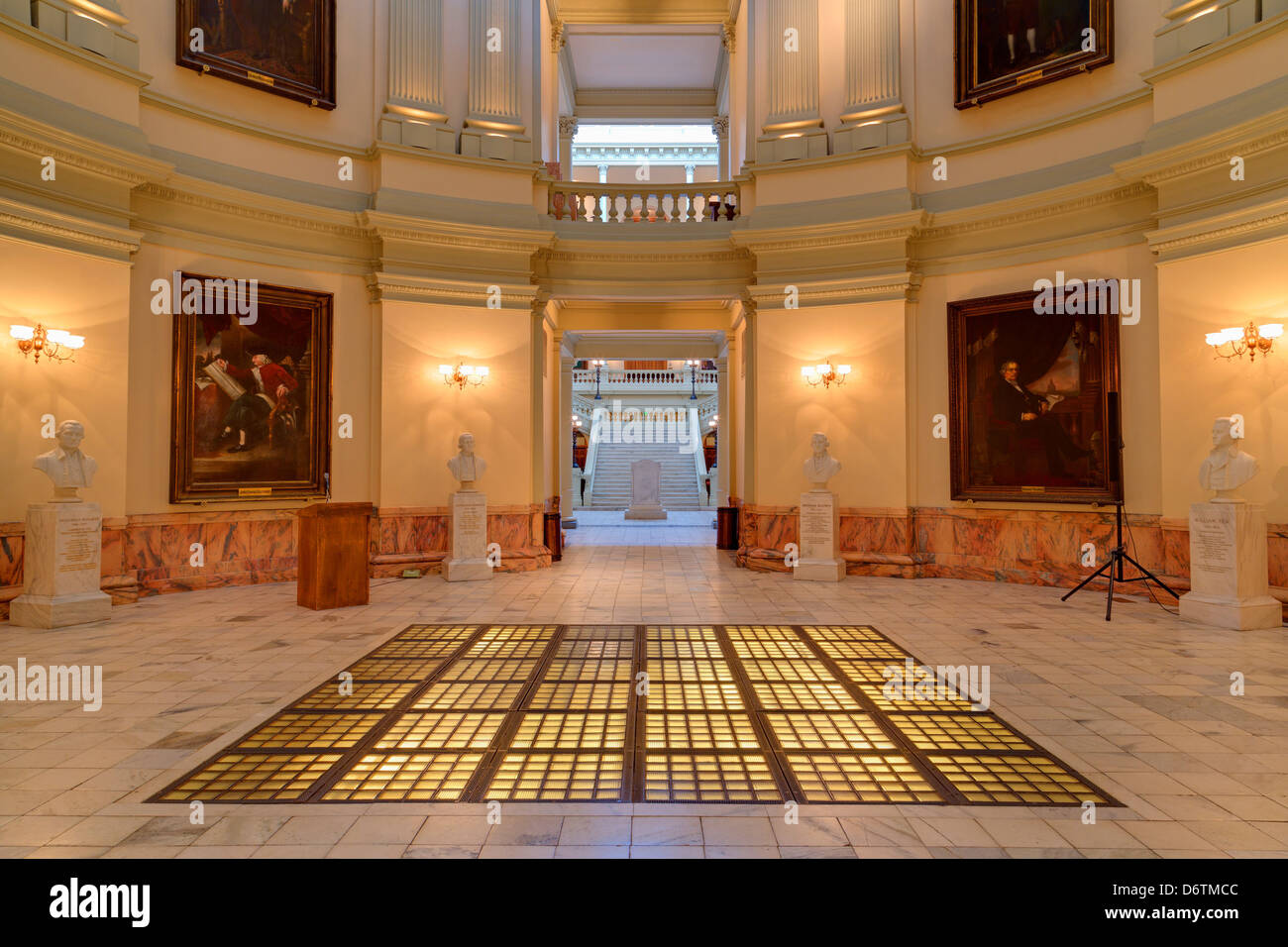 USA, Georgia, Atlanta, Rotunda in Georgia State Capitol Stock Photo - Alamy