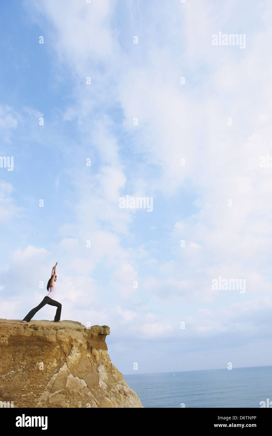 30 foot cliff hi-res stock photography and images - Alamy