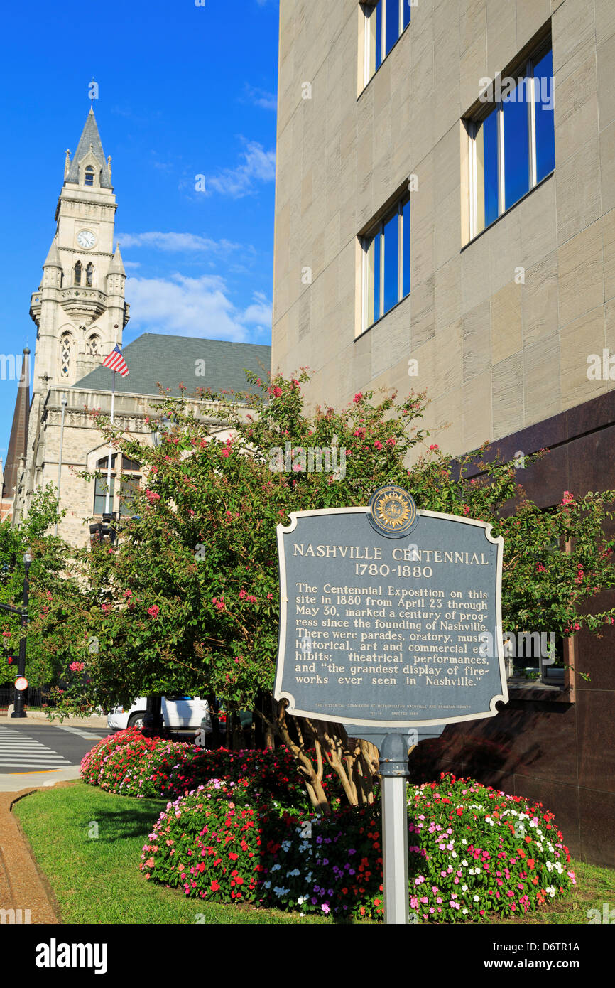 To customs house street hi-res stock photography and images - Alamy