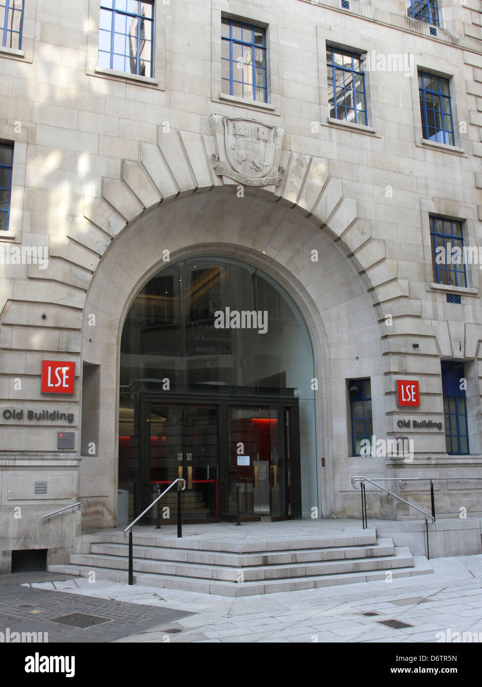 London school of economics hi-res stock photography and images - Alamy