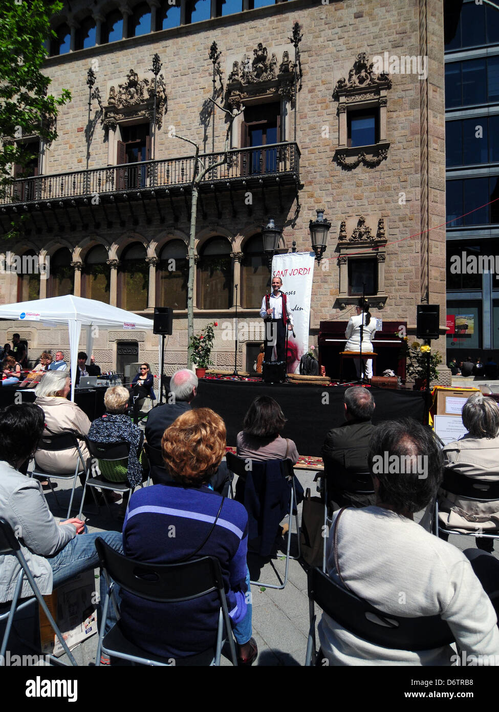 Barcelona, Spain. April 23rd 2013. Sant Jordi 2013: Saint George's ...