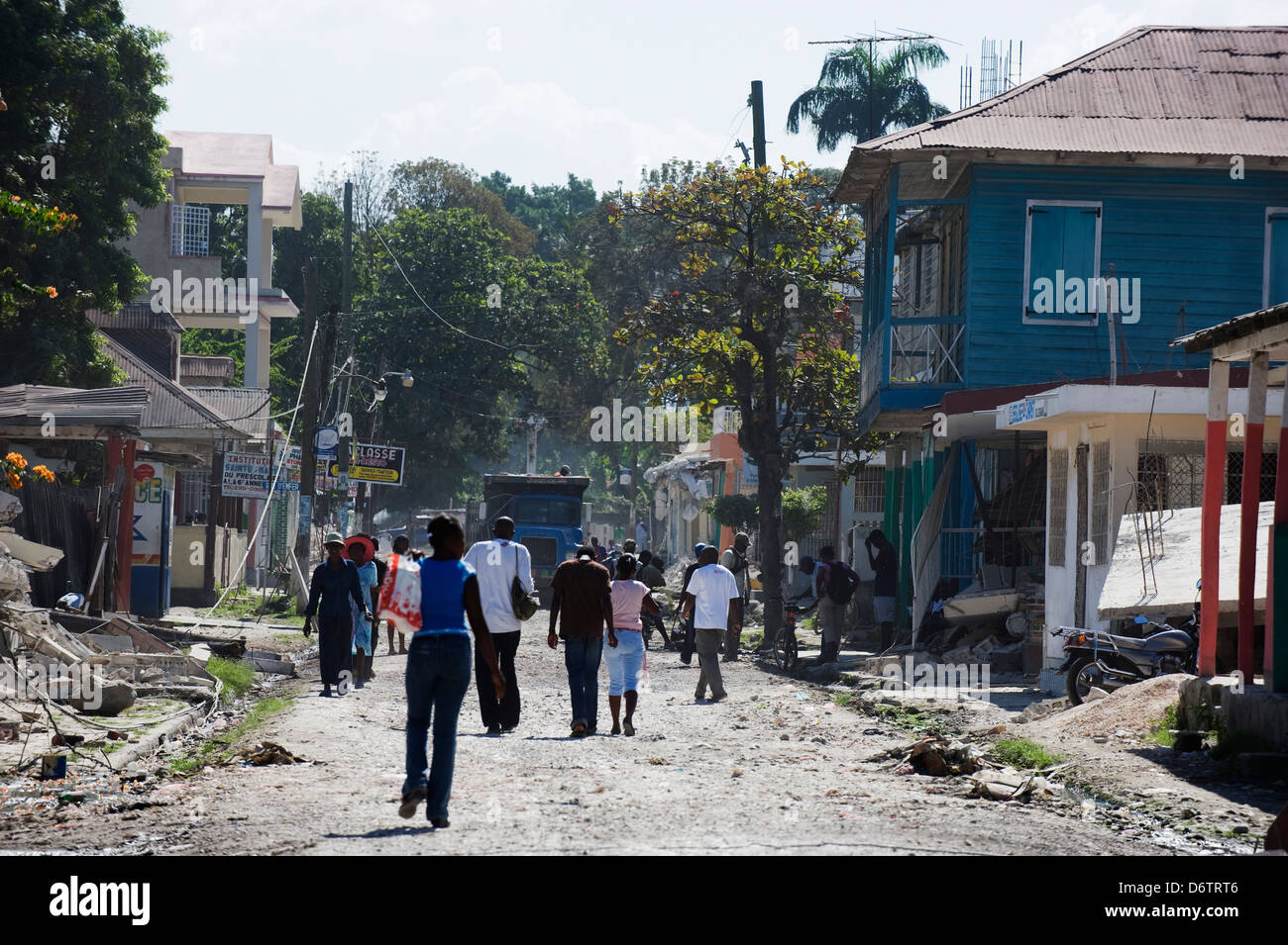 damage at epicenter of the January 2010 earthquake, Leogane, Haiti ...