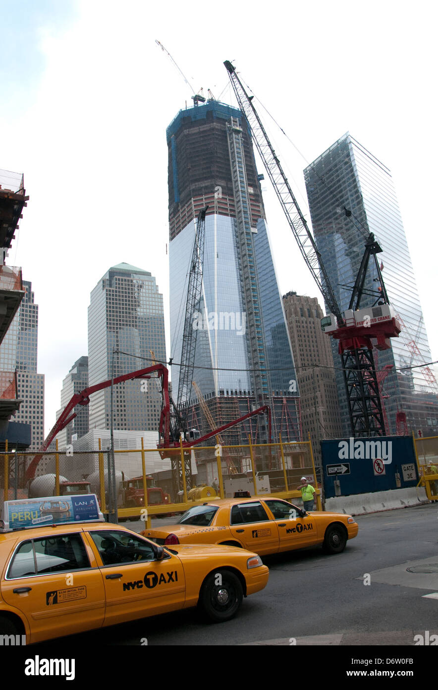 The New World Trade Center Complex being built in the financial ...