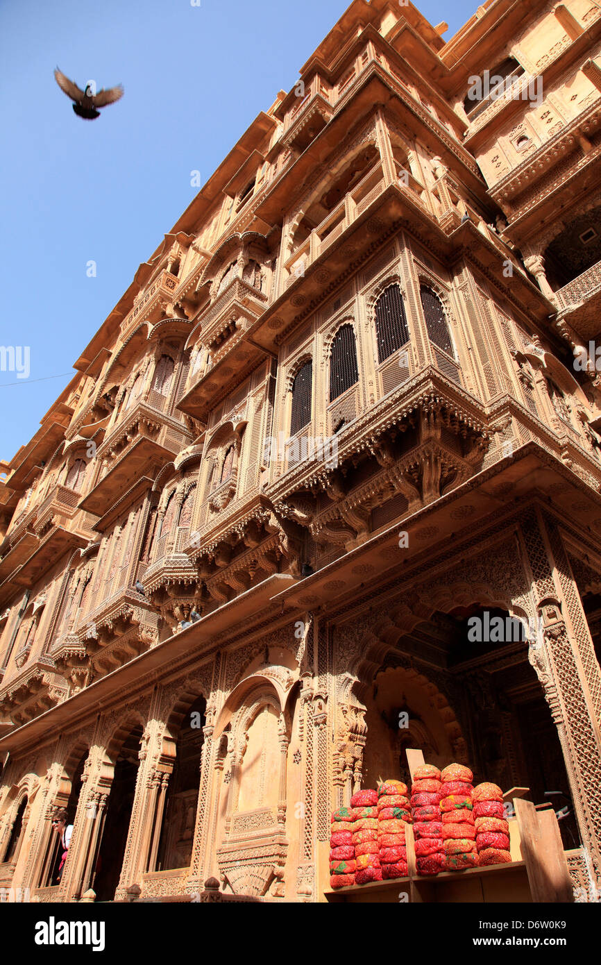 India, Rajahstan, Jaisalmer, Ornate 'Haveli' Stock Photo - Alamy