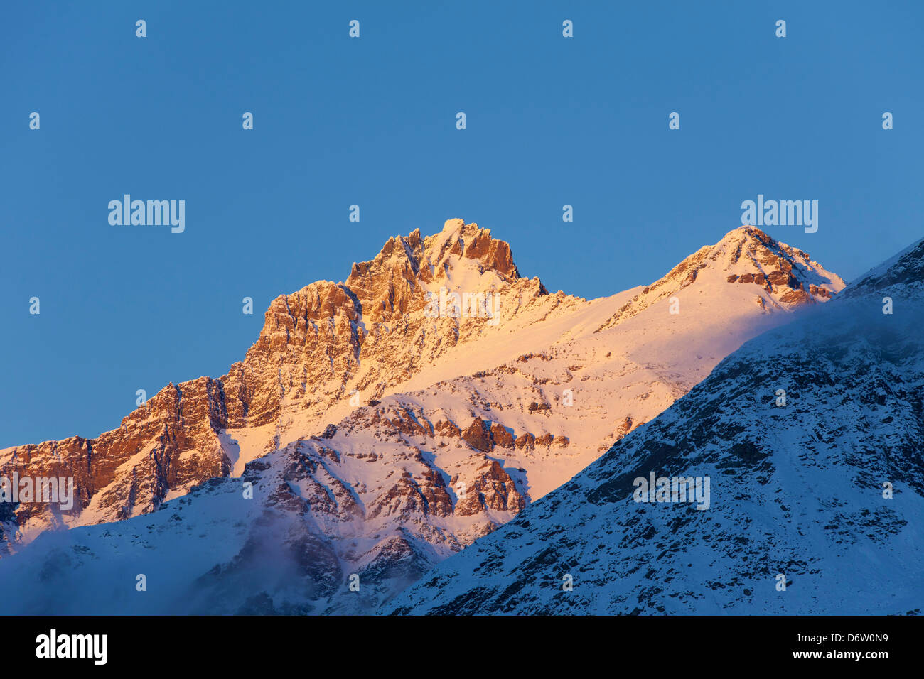 Alpenglow hi-res stock photography and images - Alamy