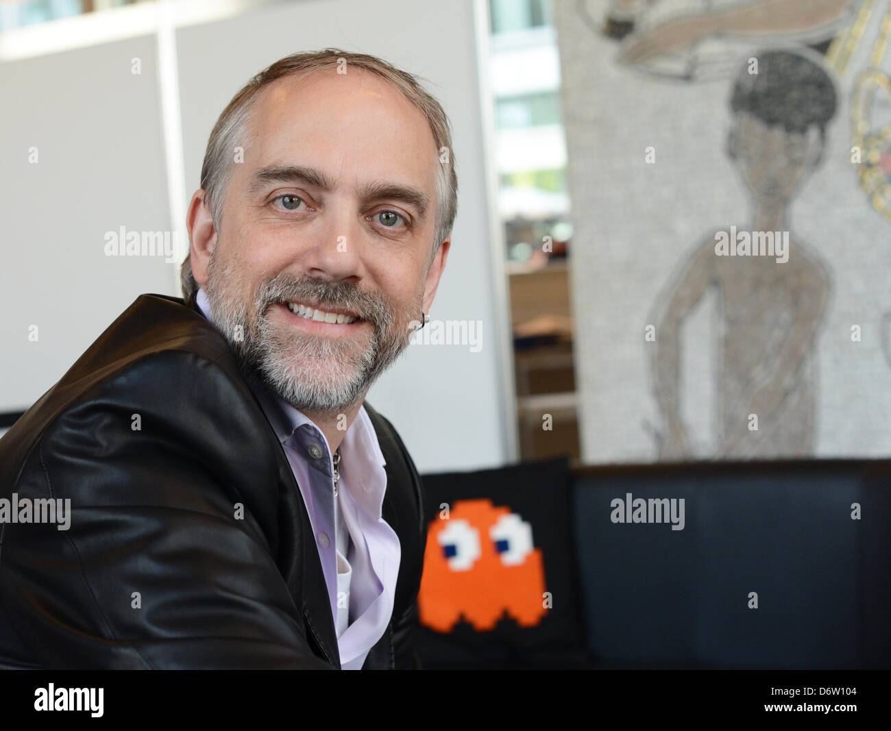 Cafe germany games hi-res stock photography and images - Alamy