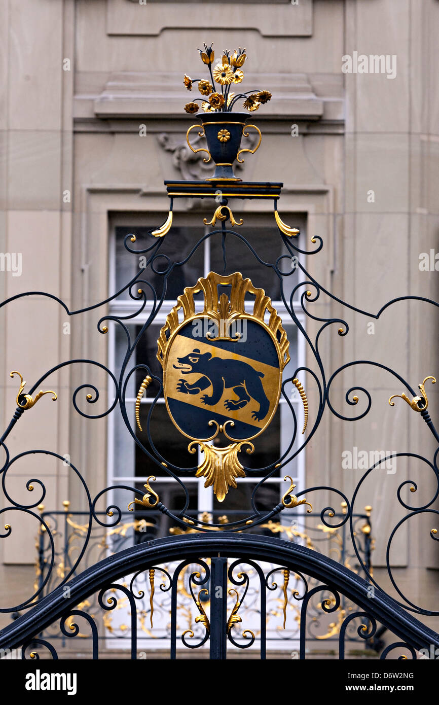 Dc bank emblem hi-res stock photography and images - Alamy