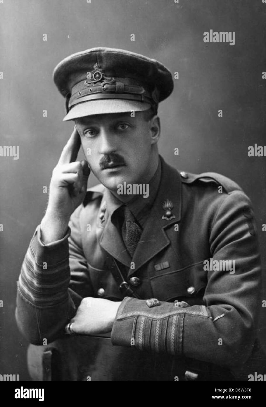 Lieutenant colonel british army Black and White Stock Photos & Images ...