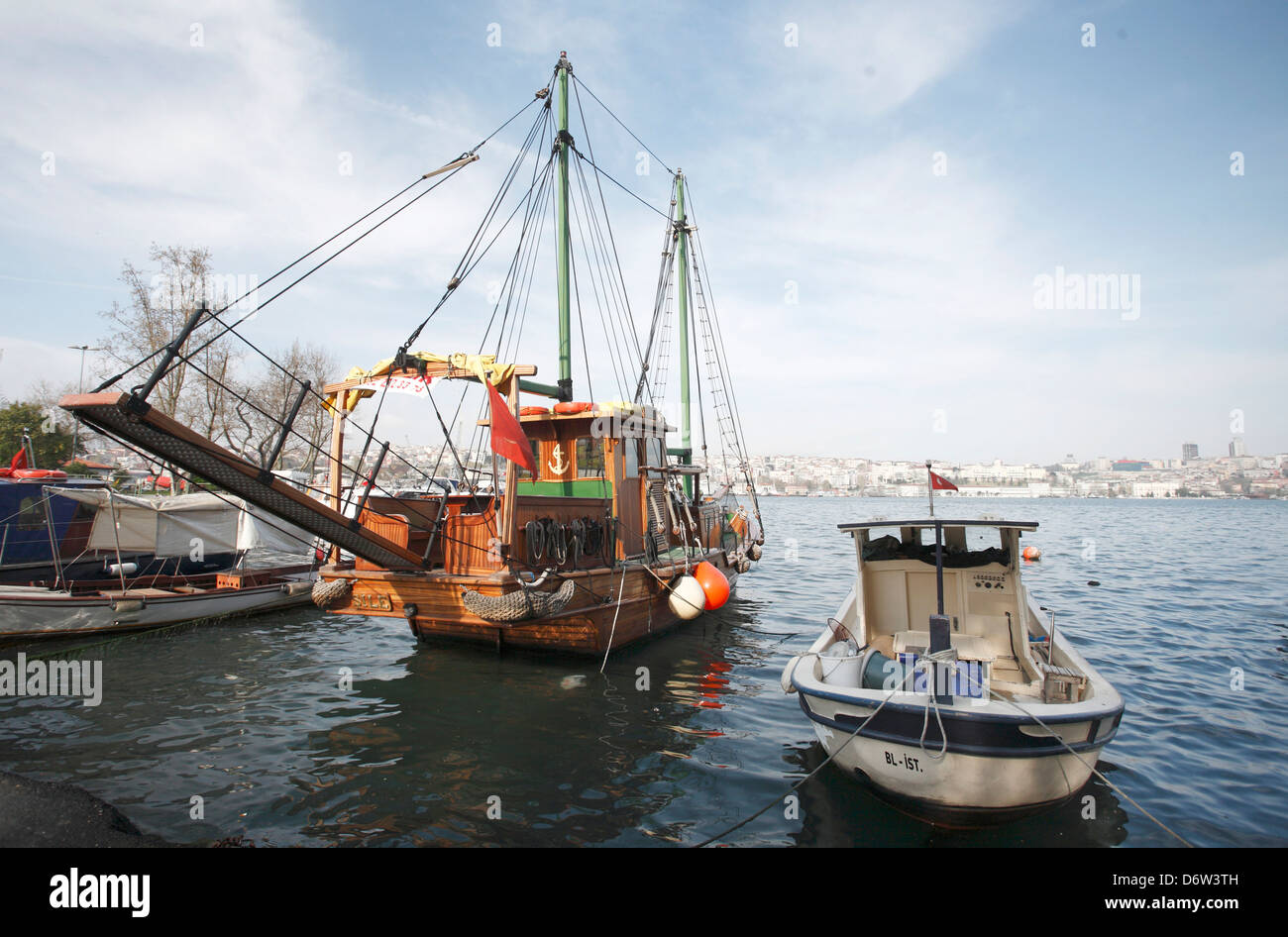 Turkey boats moored hi-res stock photography and images - Alamy