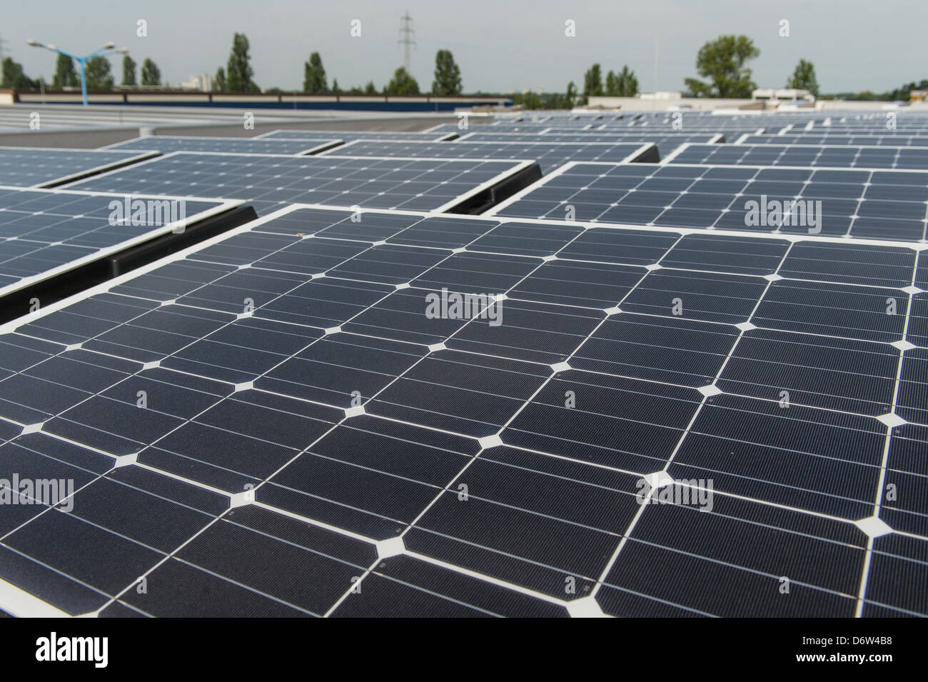 Solar panel opening hi-res stock photography and images - Alamy