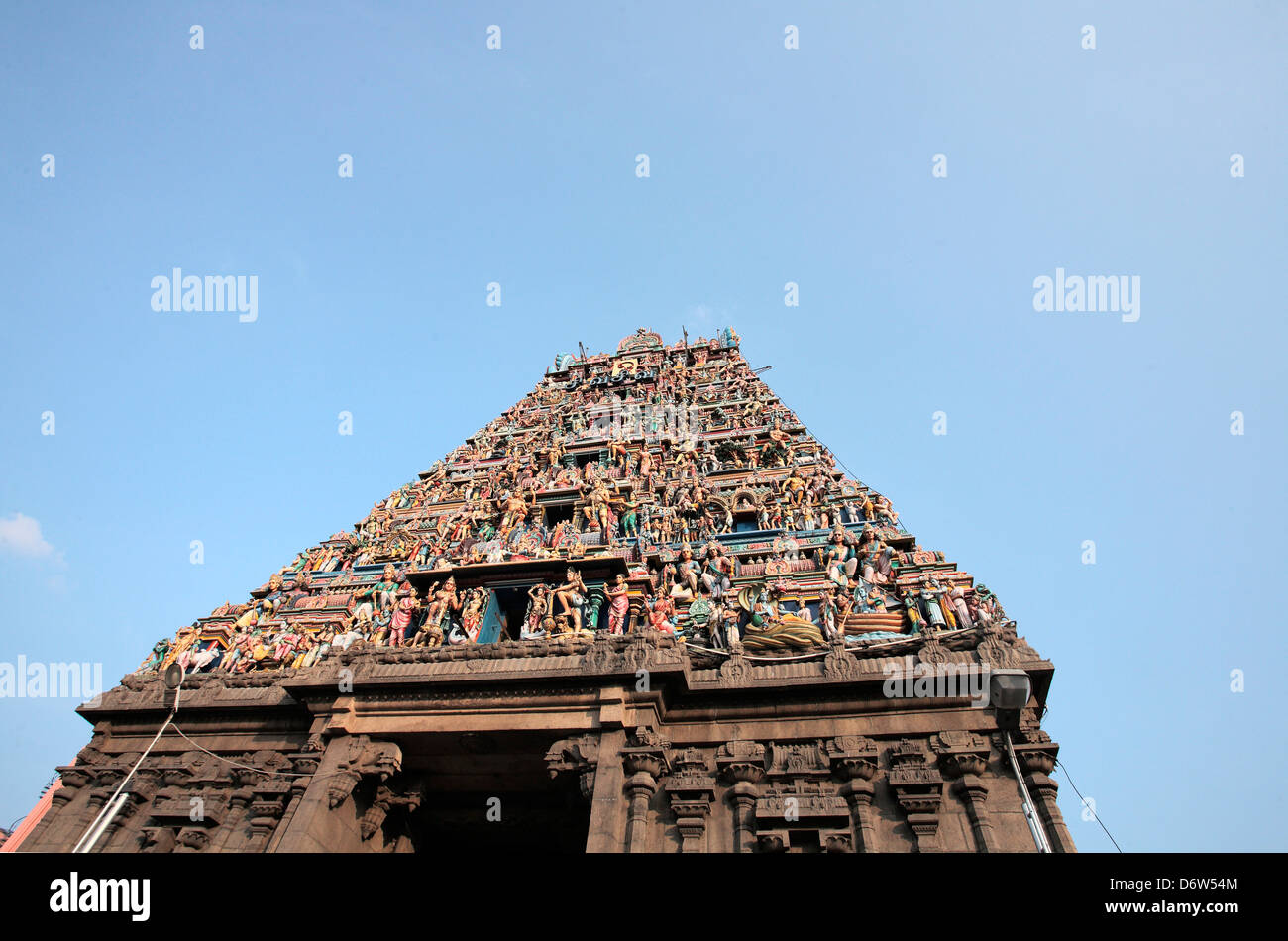 Low angle view of Hindu temple, Shiva Vishnu Temple, Chennai, Tamil ...