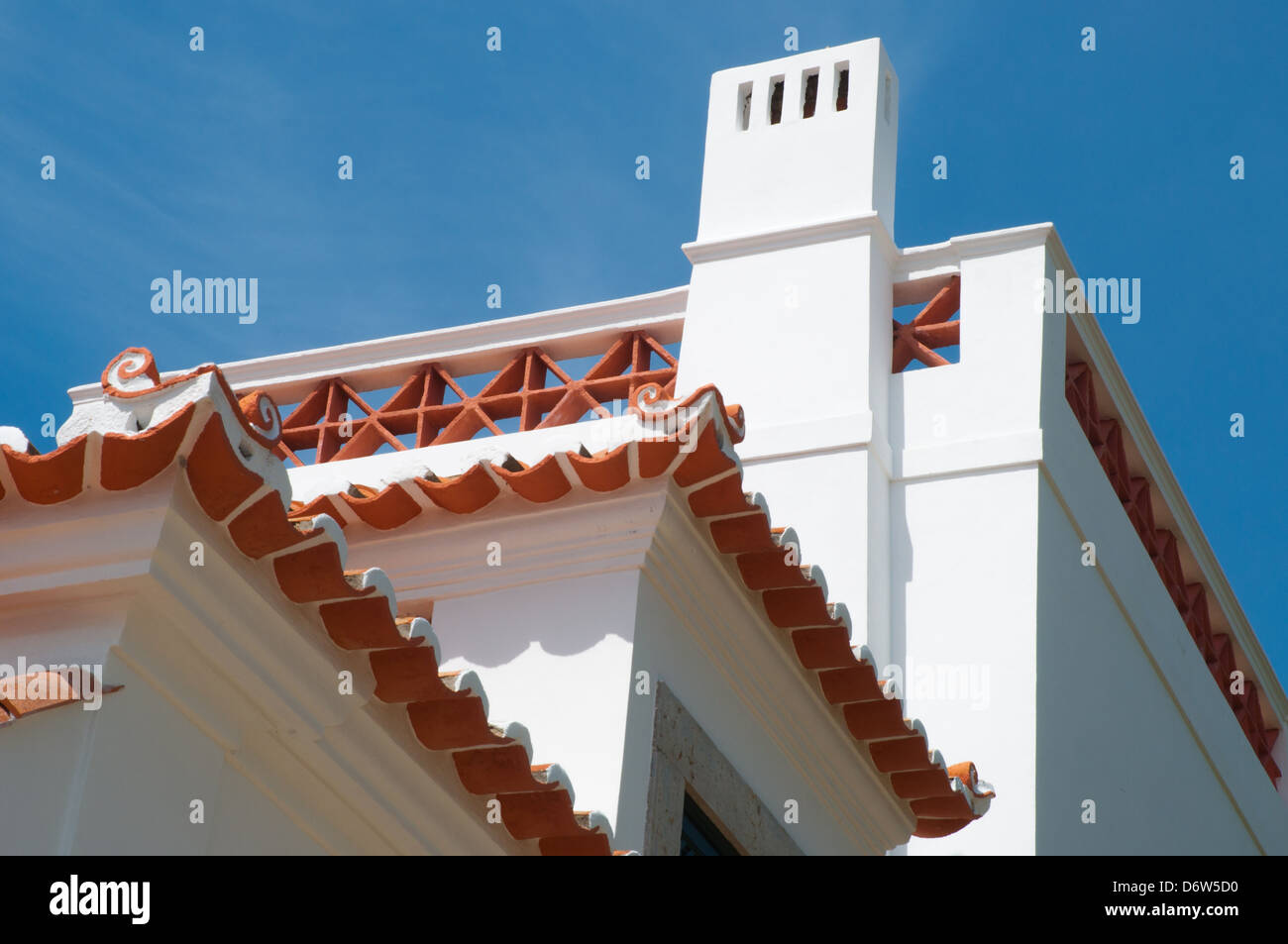 Chimney overhang hi-res stock photography and images - Alamy