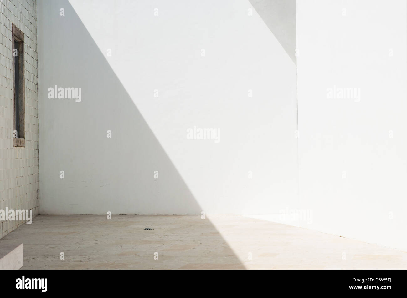 Lines of reference hi-res stock photography and images - Alamy