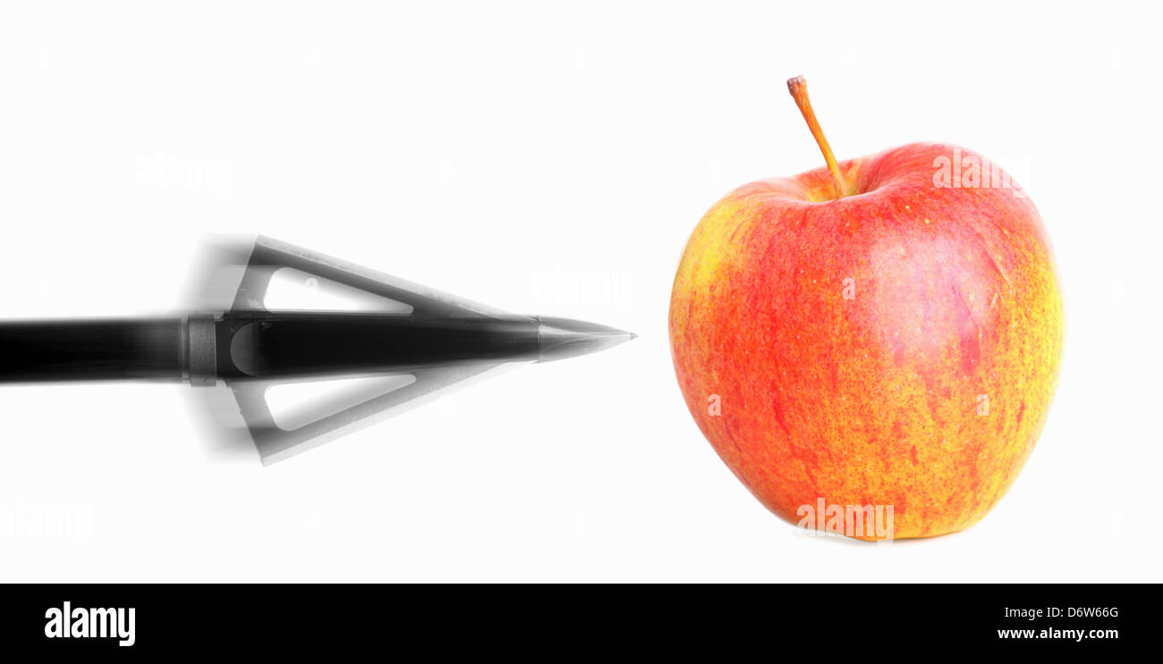 Arrow shooting apple hi-res stock photography and images - Alamy