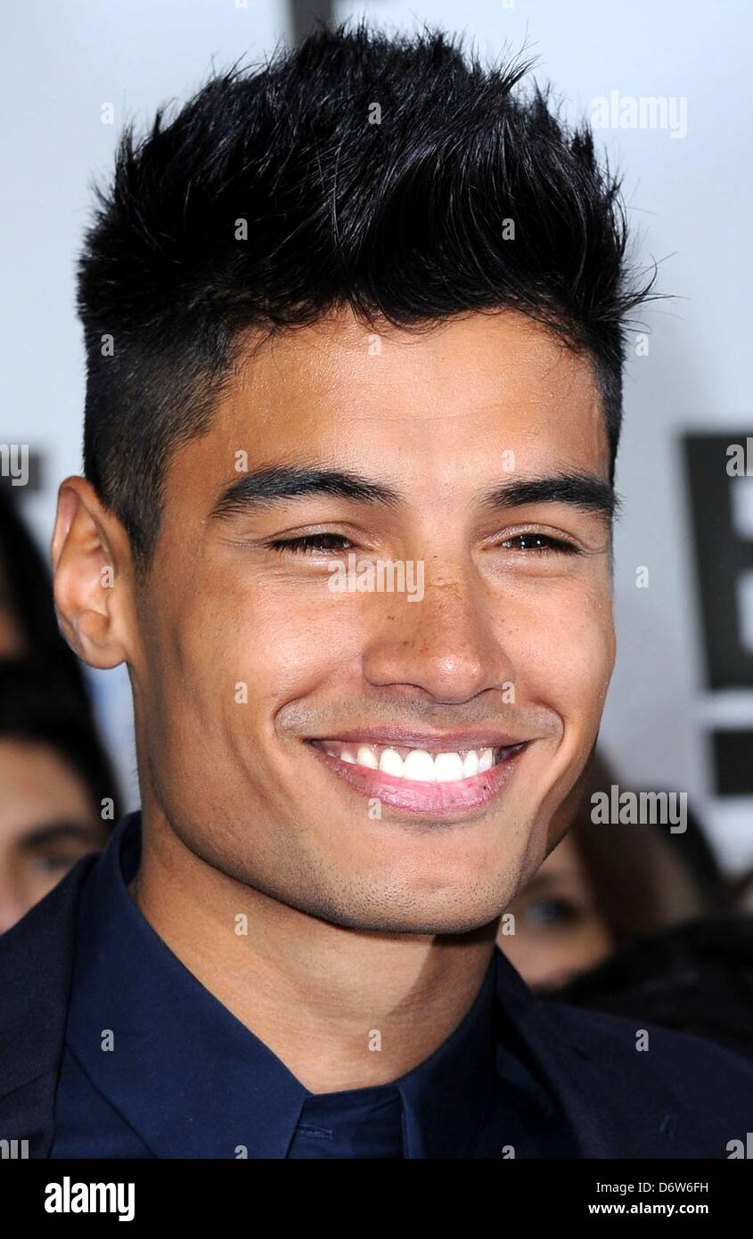 New York, USA. Siva Kaneswaran at arrivals for E! Network Upfront Event ...