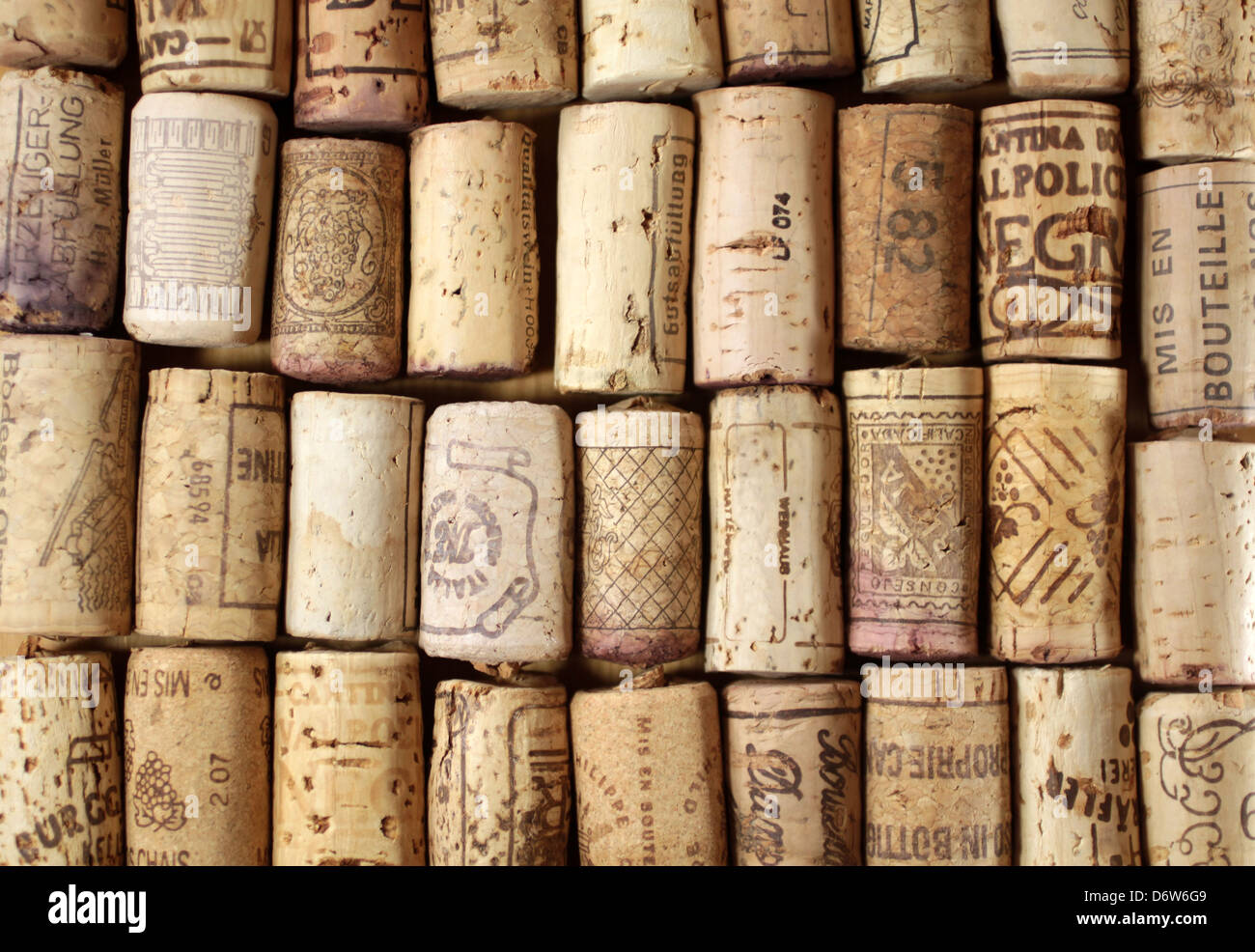Background with many old corks in a row Stock Photo - Alamy